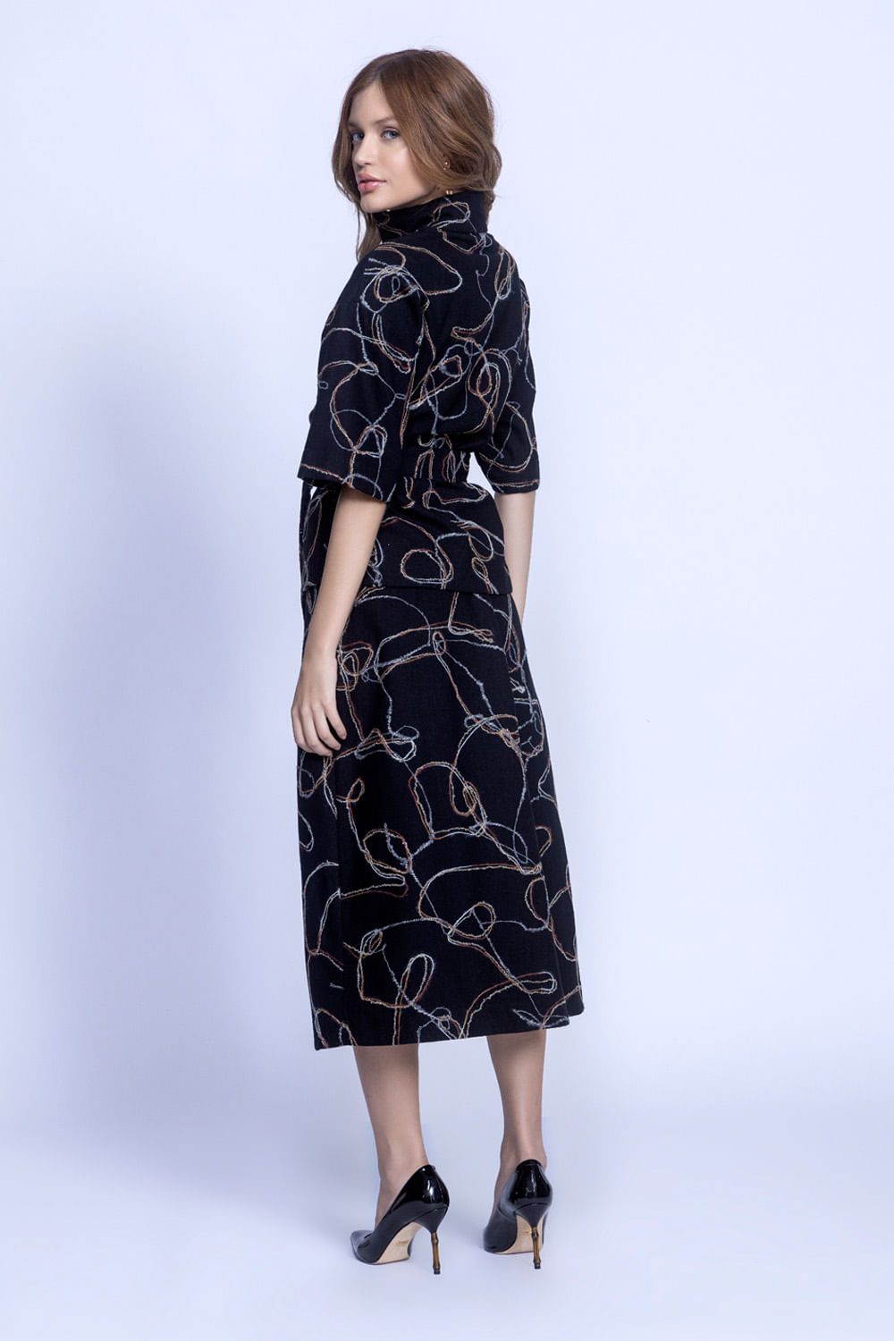 SAIA LÃ COM BORDADO FIO RETA - PRETO - Loja Pusco | Moda Feminina Elegante